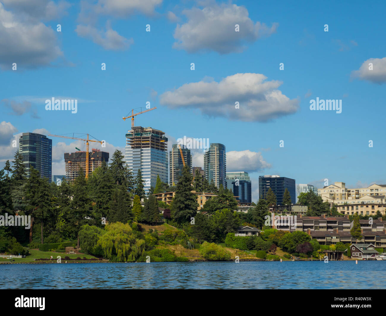 Bellevue skyline hi-res stock photography and images - Alamy