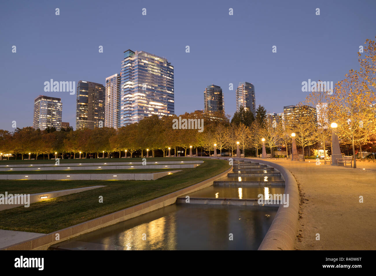 Bellevue downtown park hi-res stock photography and images - Alamy