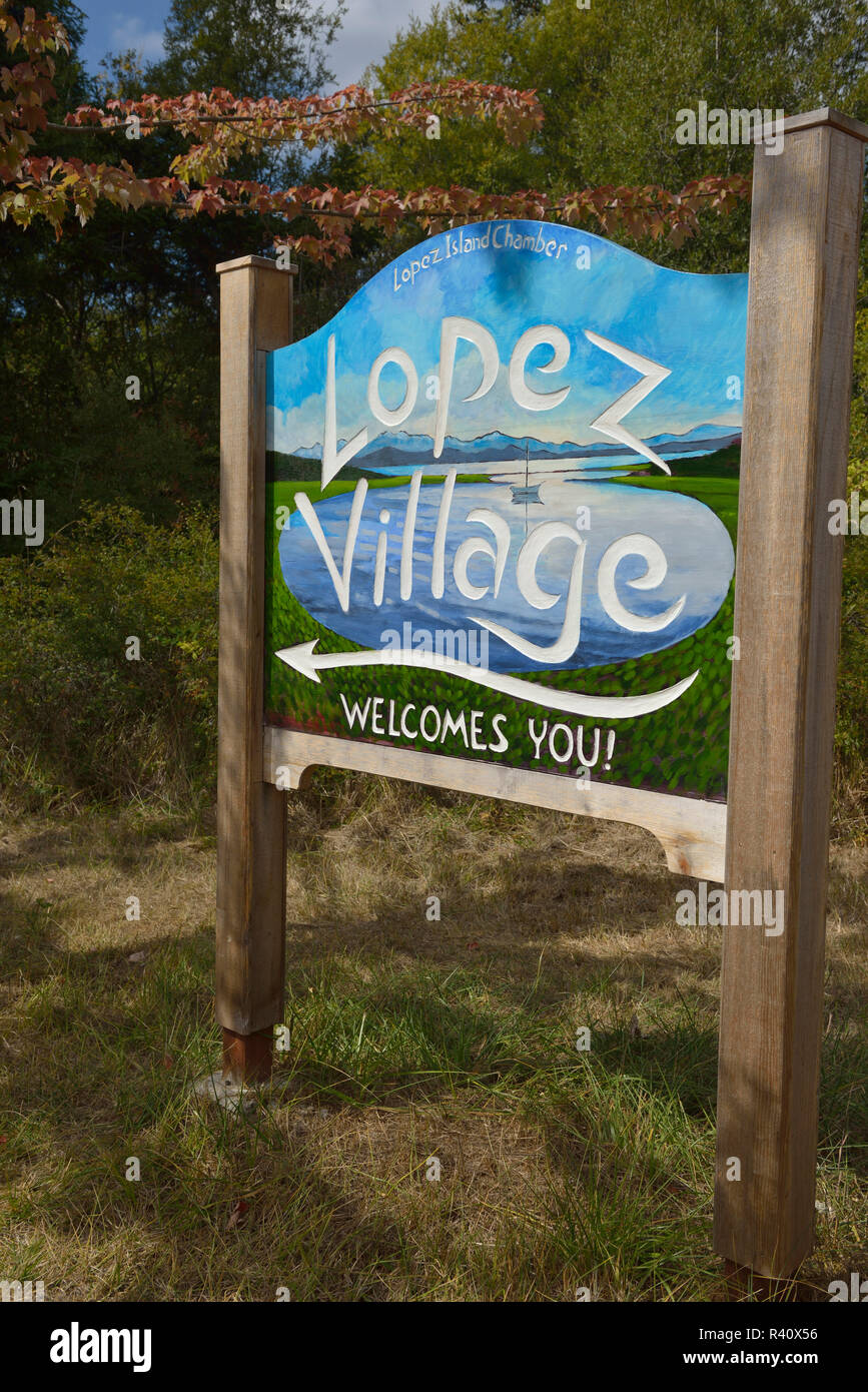 USA, Washington State, San Juan Islands, Lopez Island, Lopez Village ...