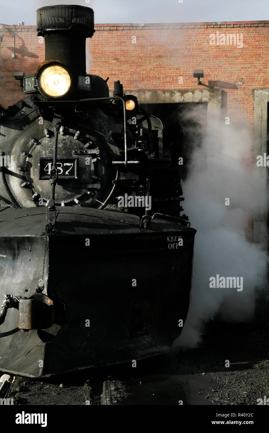 Chama train station cumbres toltec hi-res stock photography and images ...