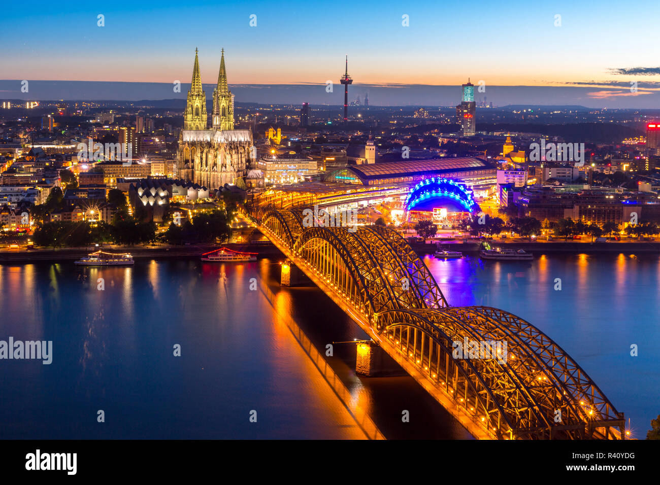 Cologne dam hi-res stock photography and images - Alamy