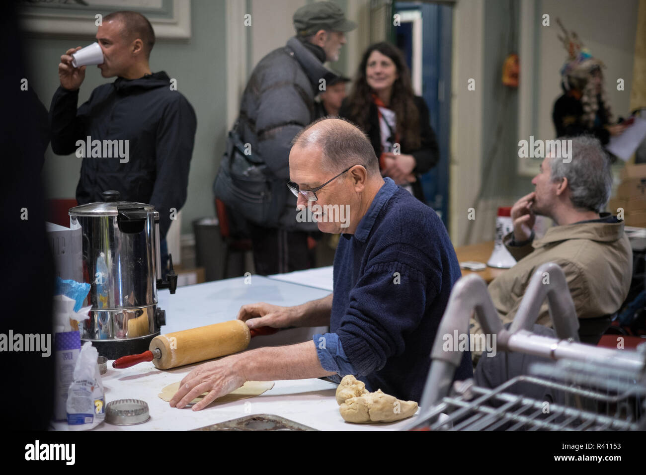 Jimmy cauty hi-res stock photography and images - Alamy