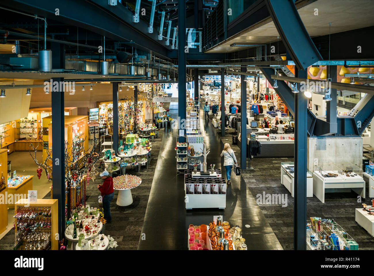 USA, New York, Finger Lakes Region, Corning, Corning Museum of Glass ...
