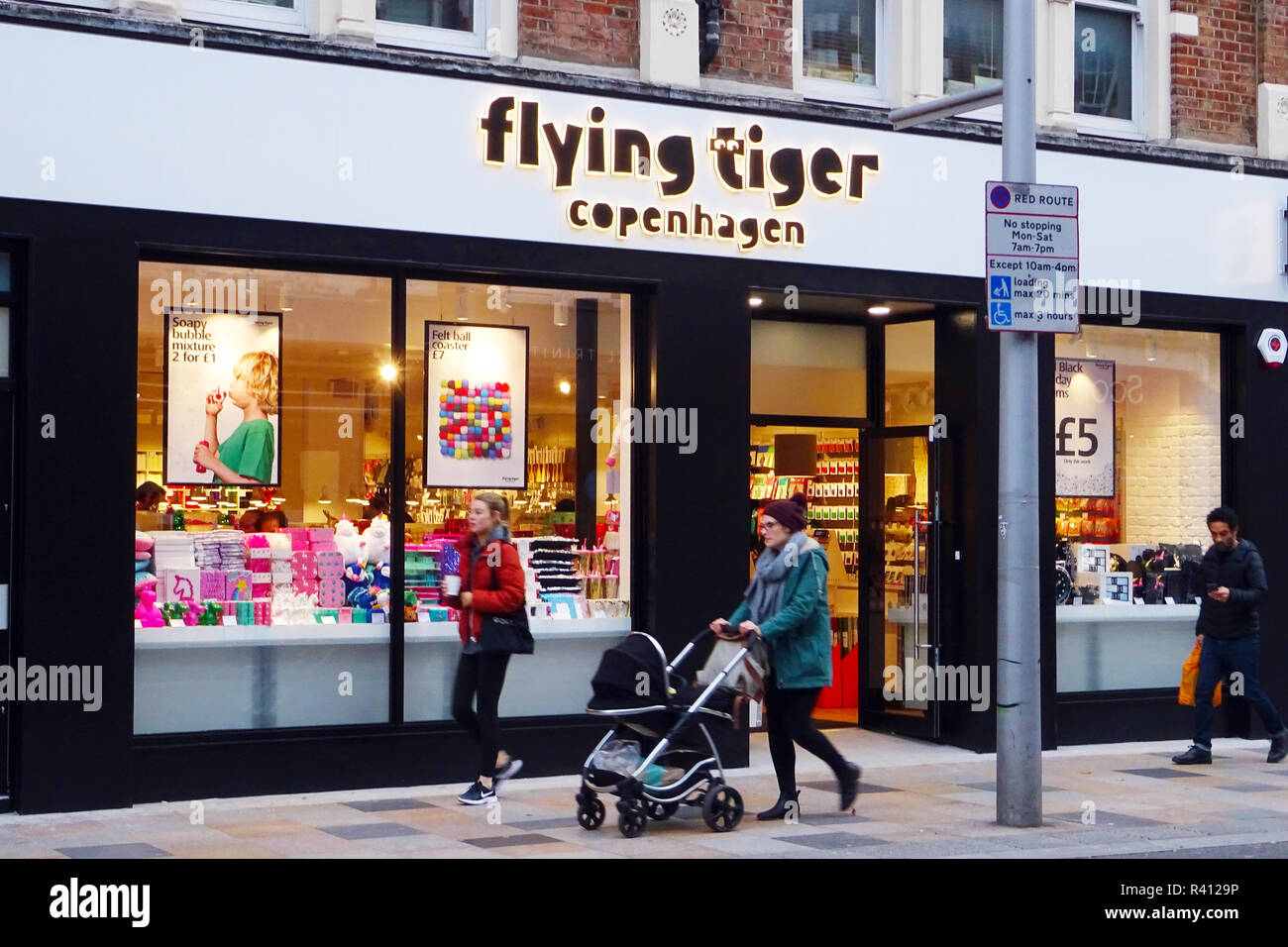 Flying tiger store london hi-res stock photography and images - Alamy
