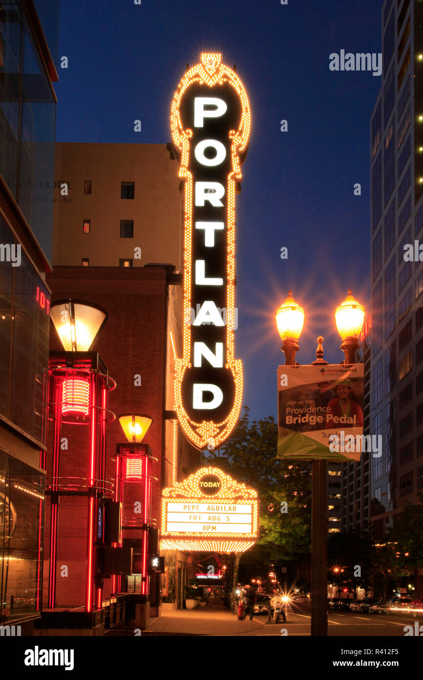 Portland sign hi-res stock photography and images - Alamy