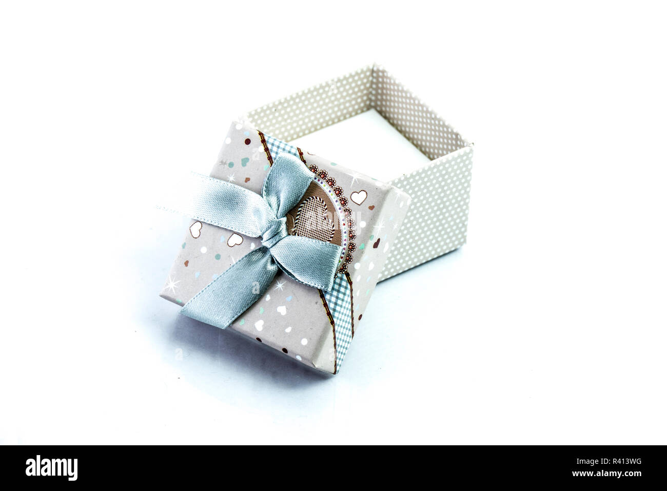 gift box isolated on white background Stock Photo - Alamy