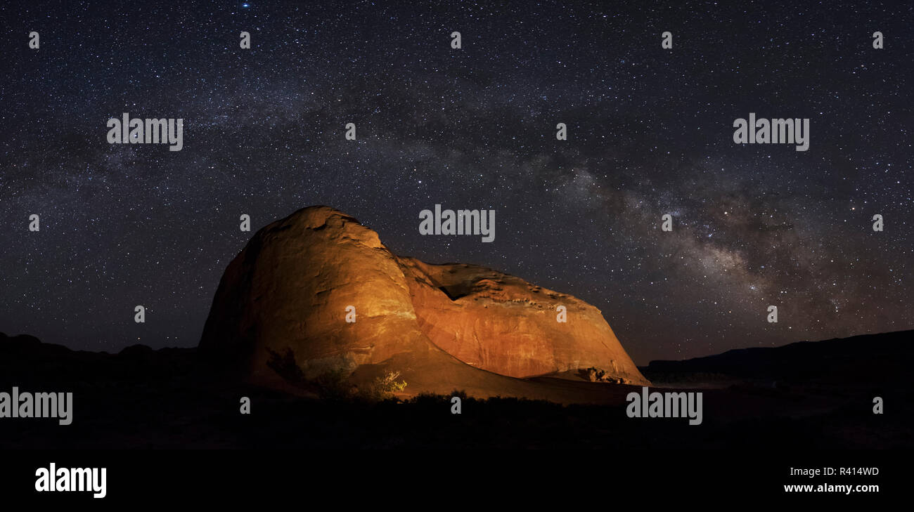 Dance hall rock hi-res stock photography and images - Alamy