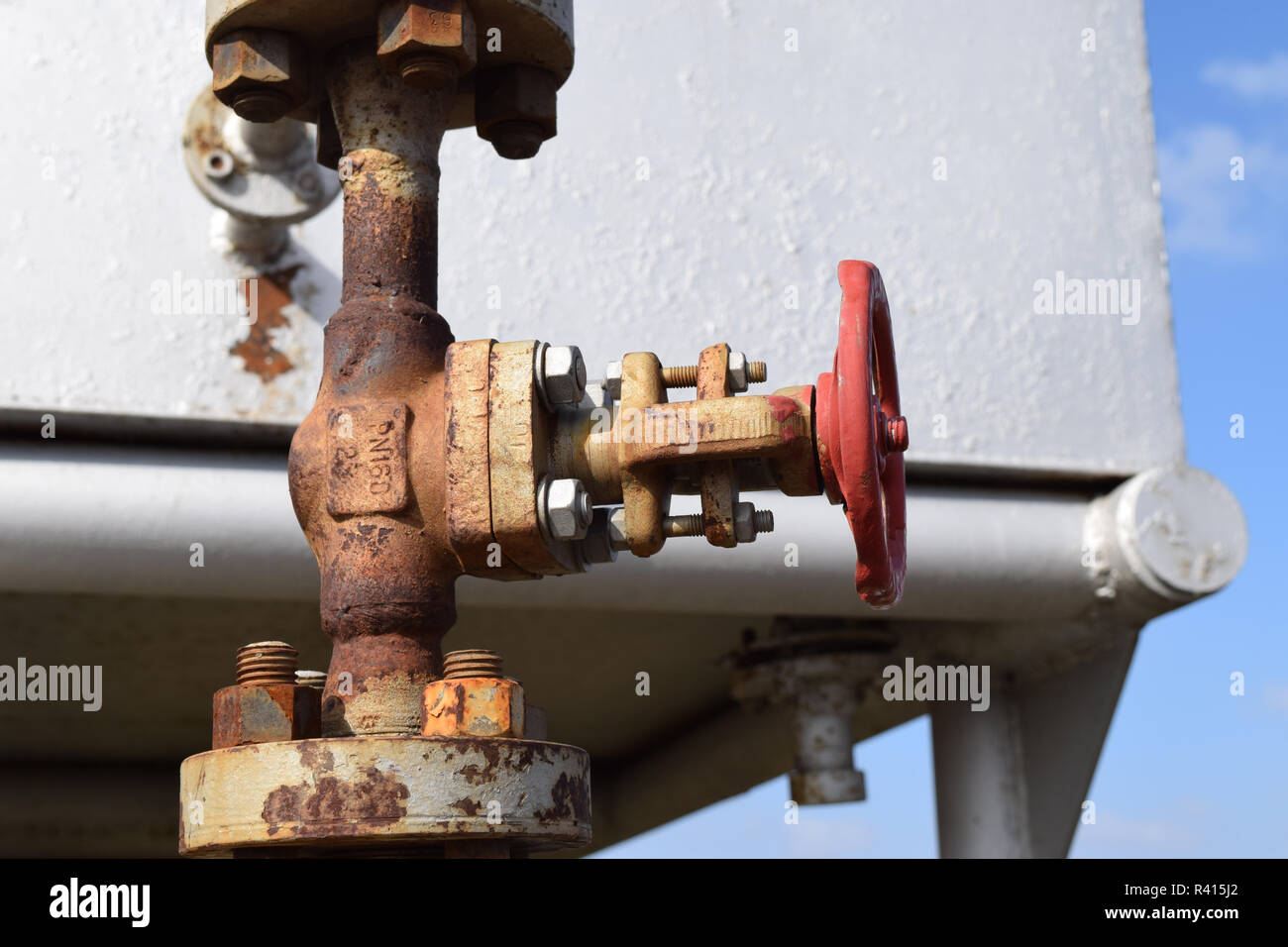 Outdoors valves hi-res stock photography and images - Alamy