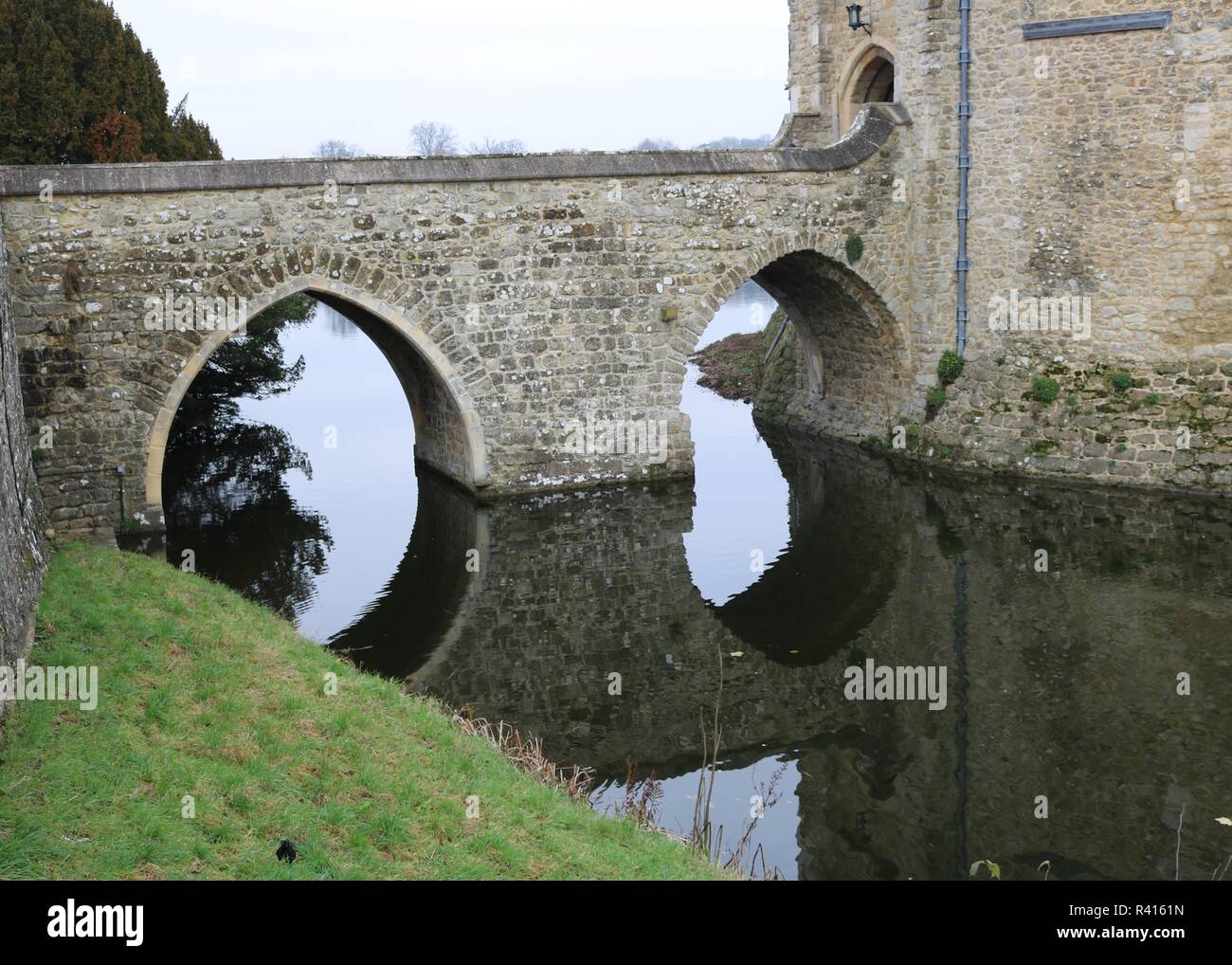Leeds south bank hi-res stock photography and images - Alamy