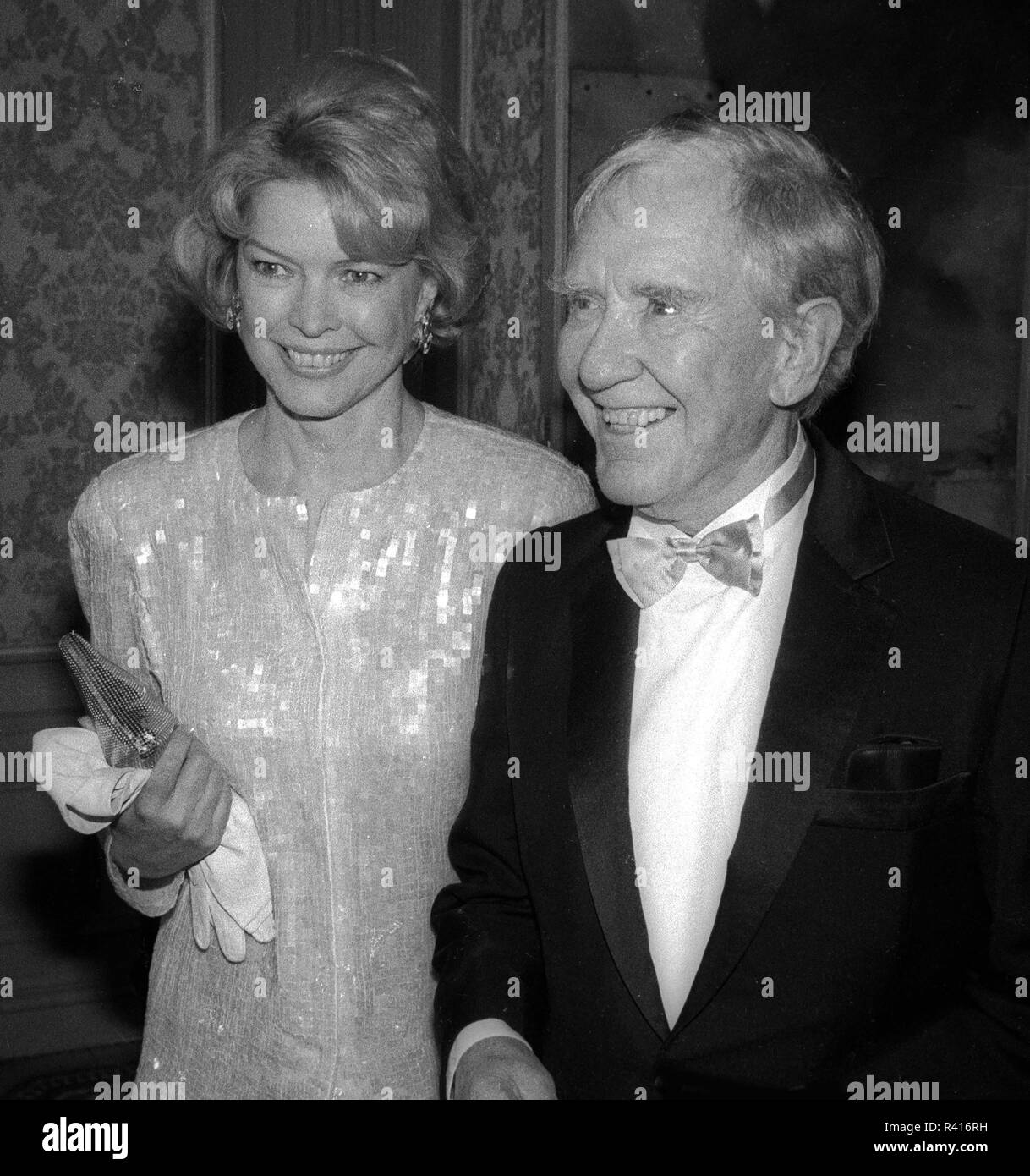 Ellen Burstyn Burgess Meredith 1982 Photo By Adam Scull/PHOTOlink.net ...