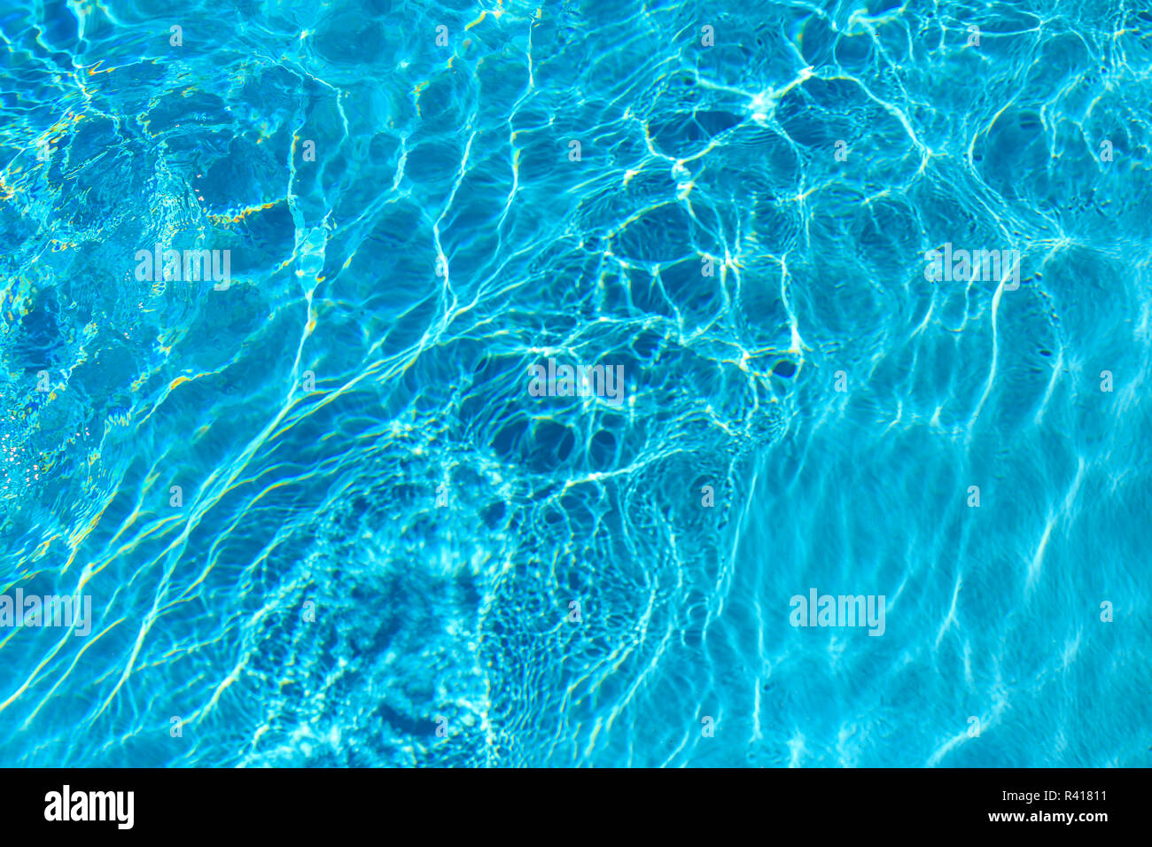 Reflections and patterns of light in a swimming pool Stock Photo - Alamy