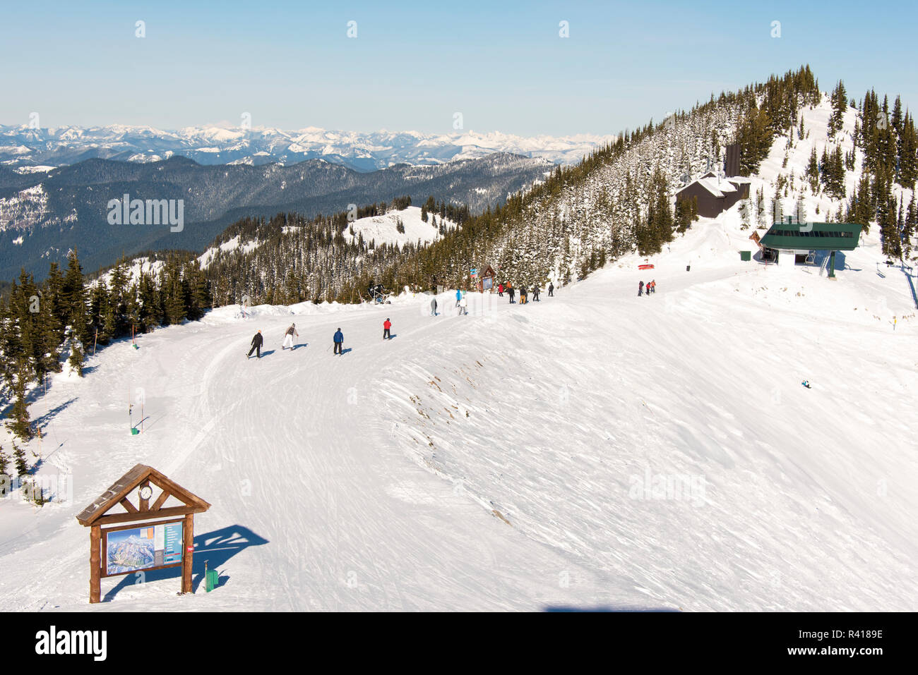 Crystal mountain resort ski hi-res stock photography and images - Alamy
