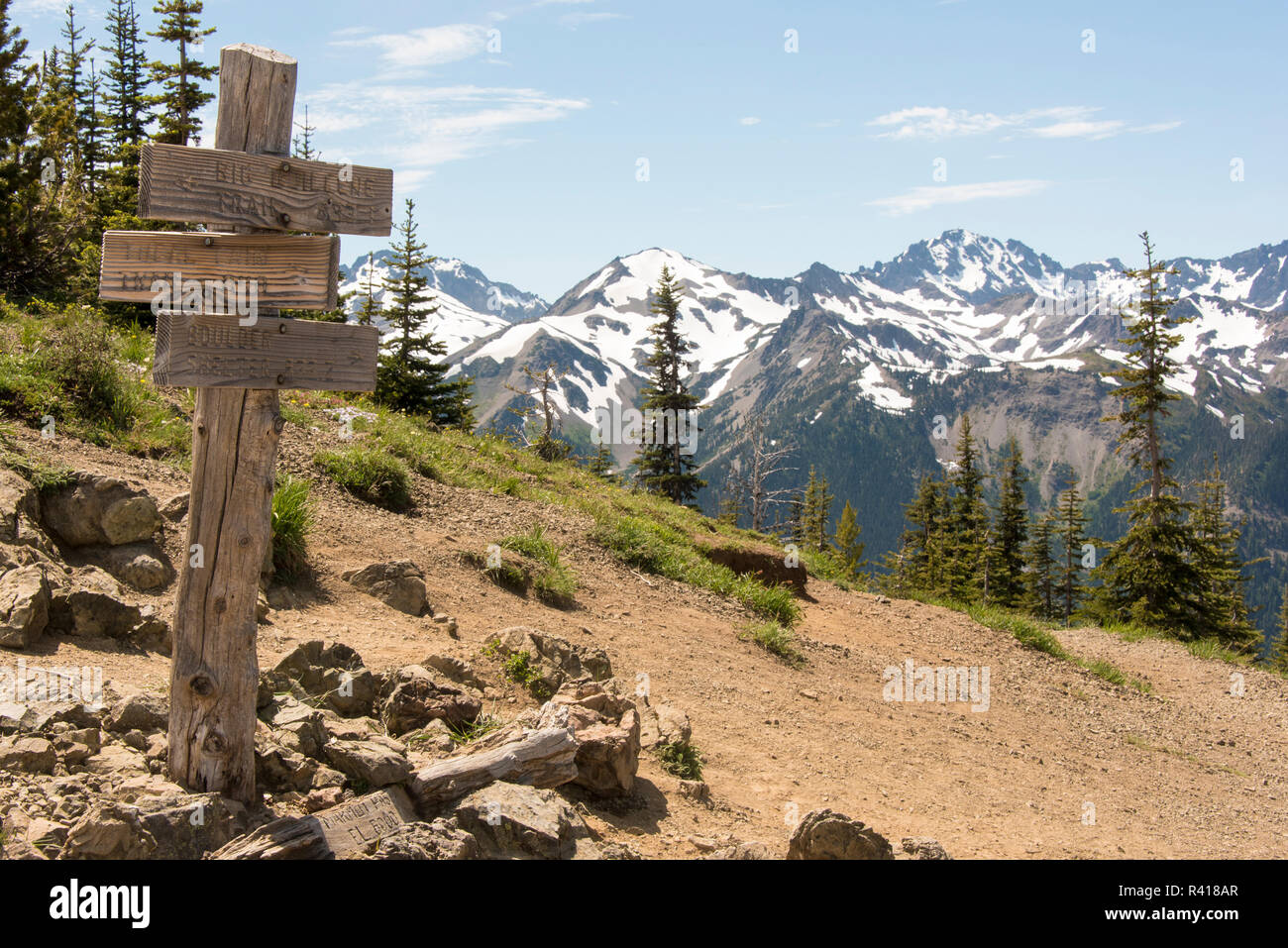 Trail signs at Marmot Pass Stock Photo - Alamy