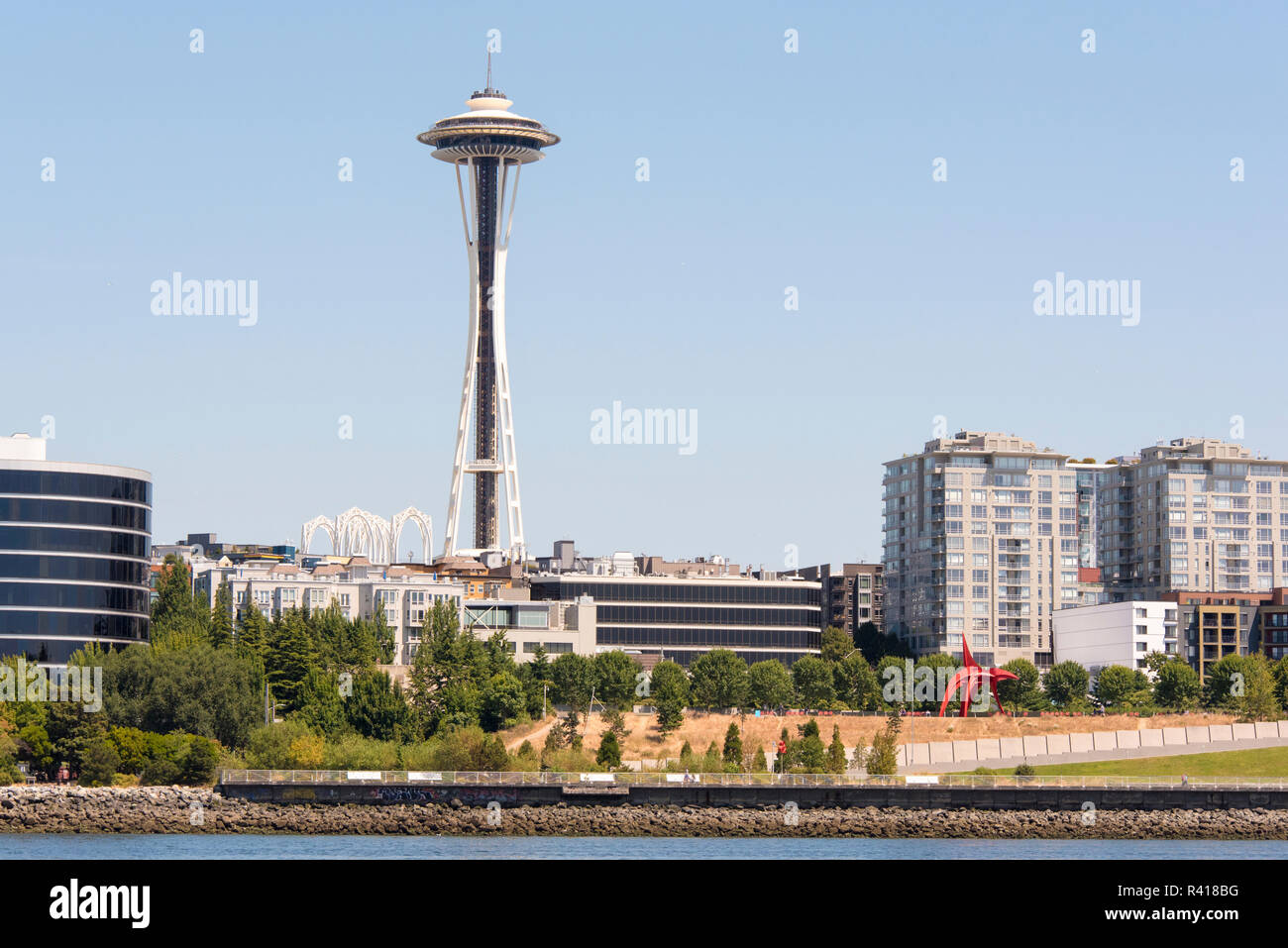 USA, Washington State, Seattle. Seattle Center and waterfront Olympic ...