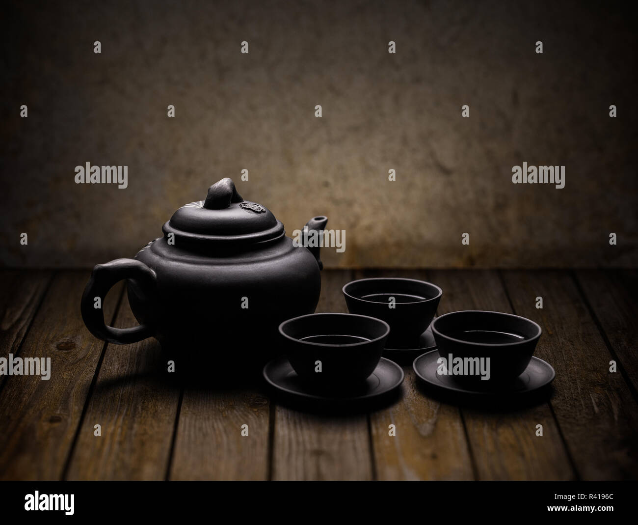 Chinese tea crockery Stock Photo - Alamy