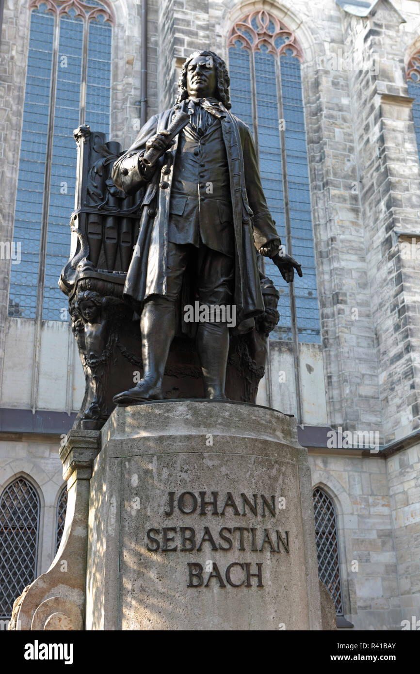 Bachdenkmal hi-res stock photography and images - Alamy