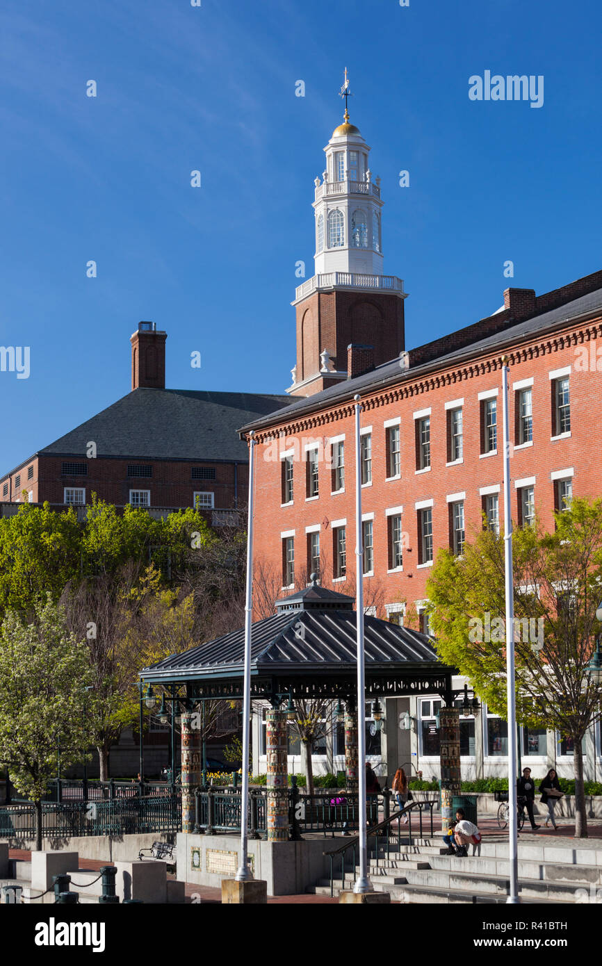 Providence rhode island waterplace park hi-res stock photography and ...