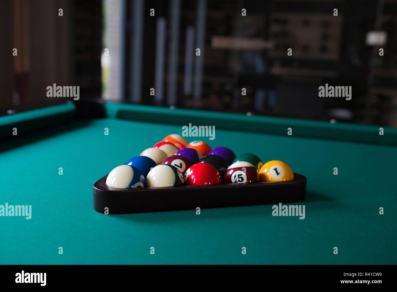 Fifteen billiard balls hi-res stock photography and images - Alamy