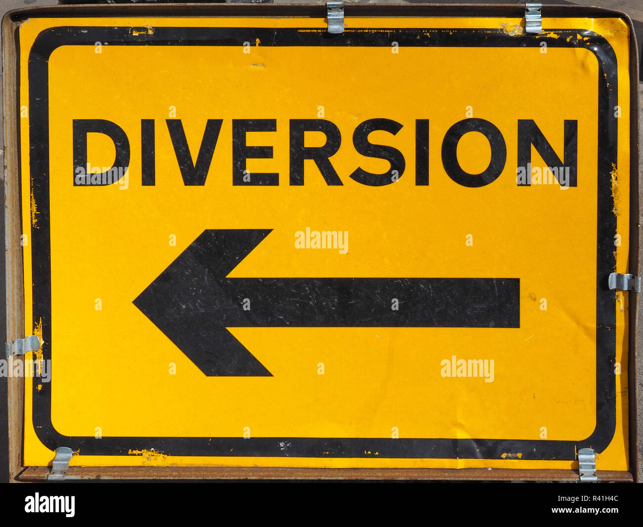 Yellow Diversion Sign Stock Photos & Yellow Diversion Sign Stock Images ...