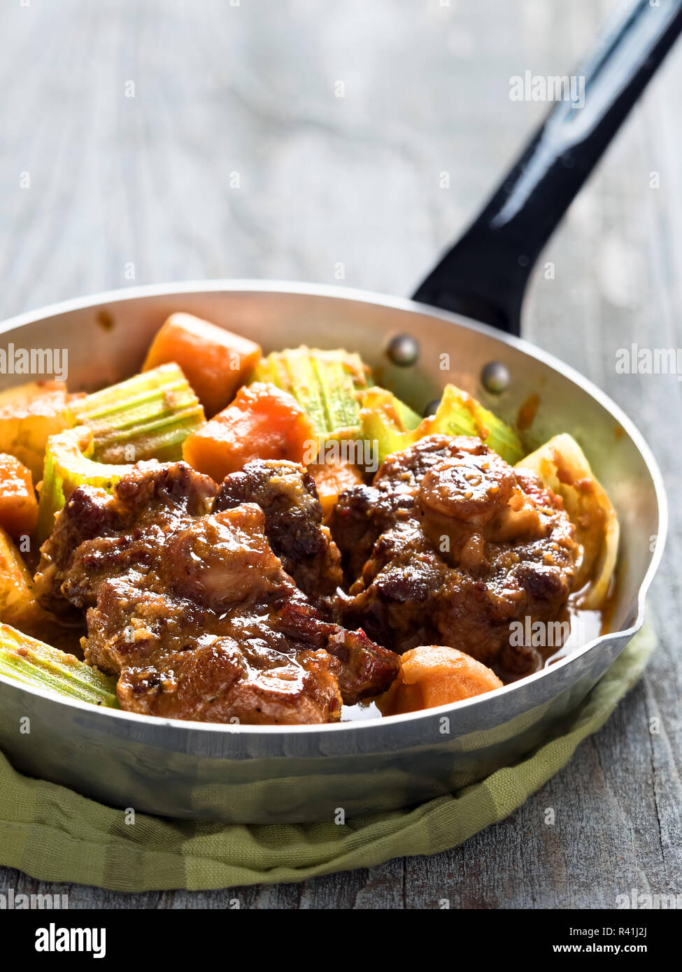 rustic british oxtail stew Stock Photo - Alamy