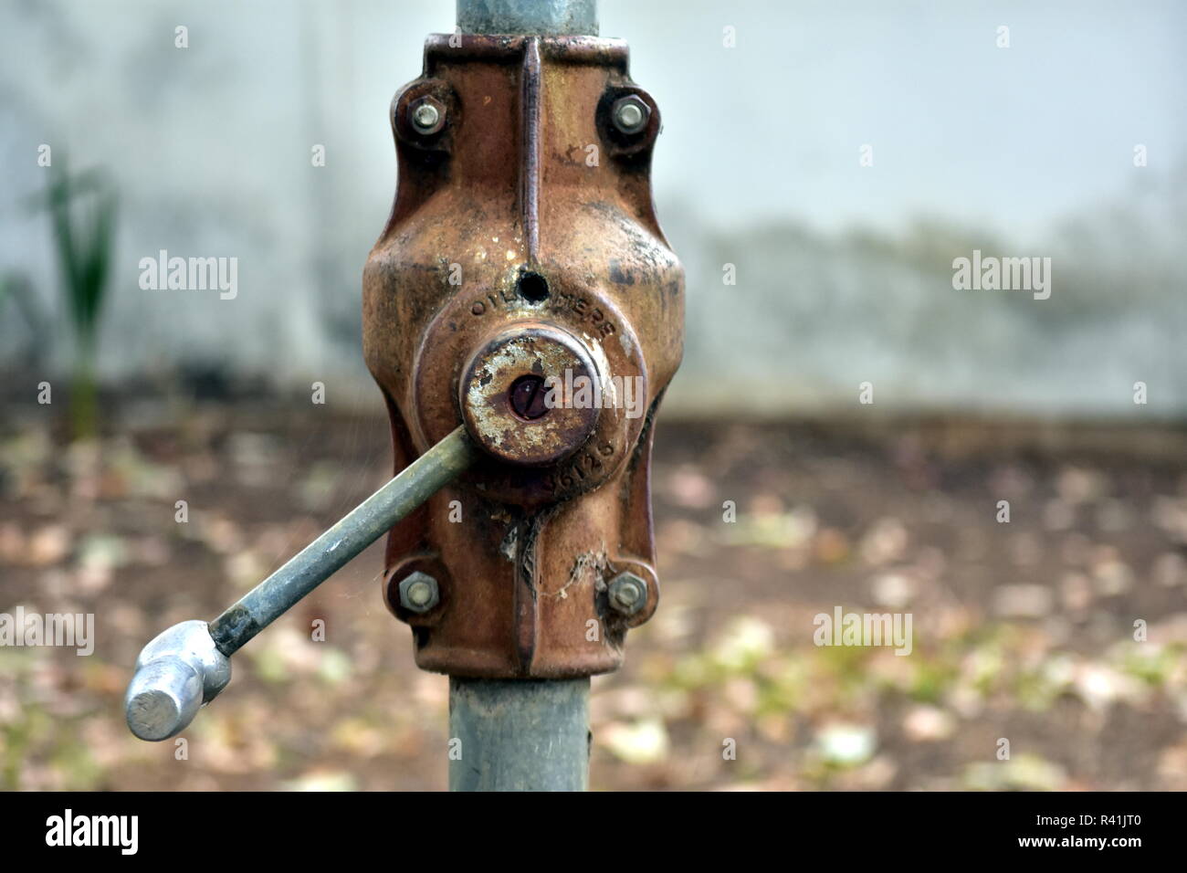 Handle line hi-res stock photography and images - Alamy