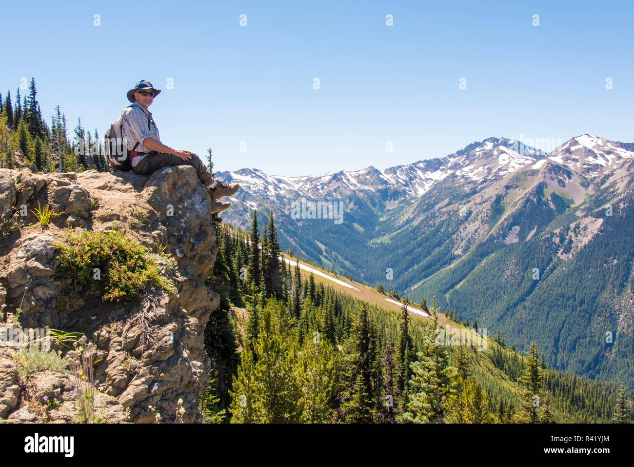 Washington pass overlook hi-res stock photography and images - Alamy