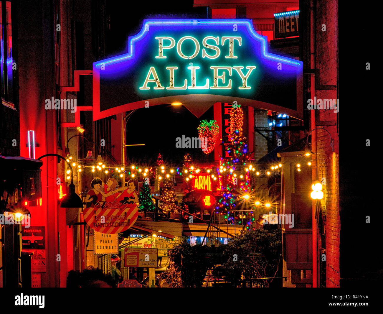 Seattle christmas market hi-res stock photography and images - Alamy