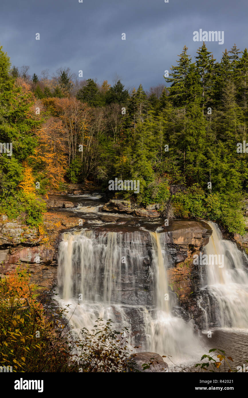 Blackwater Falls in autumn in Blackwater Falls State Park in Davis ...