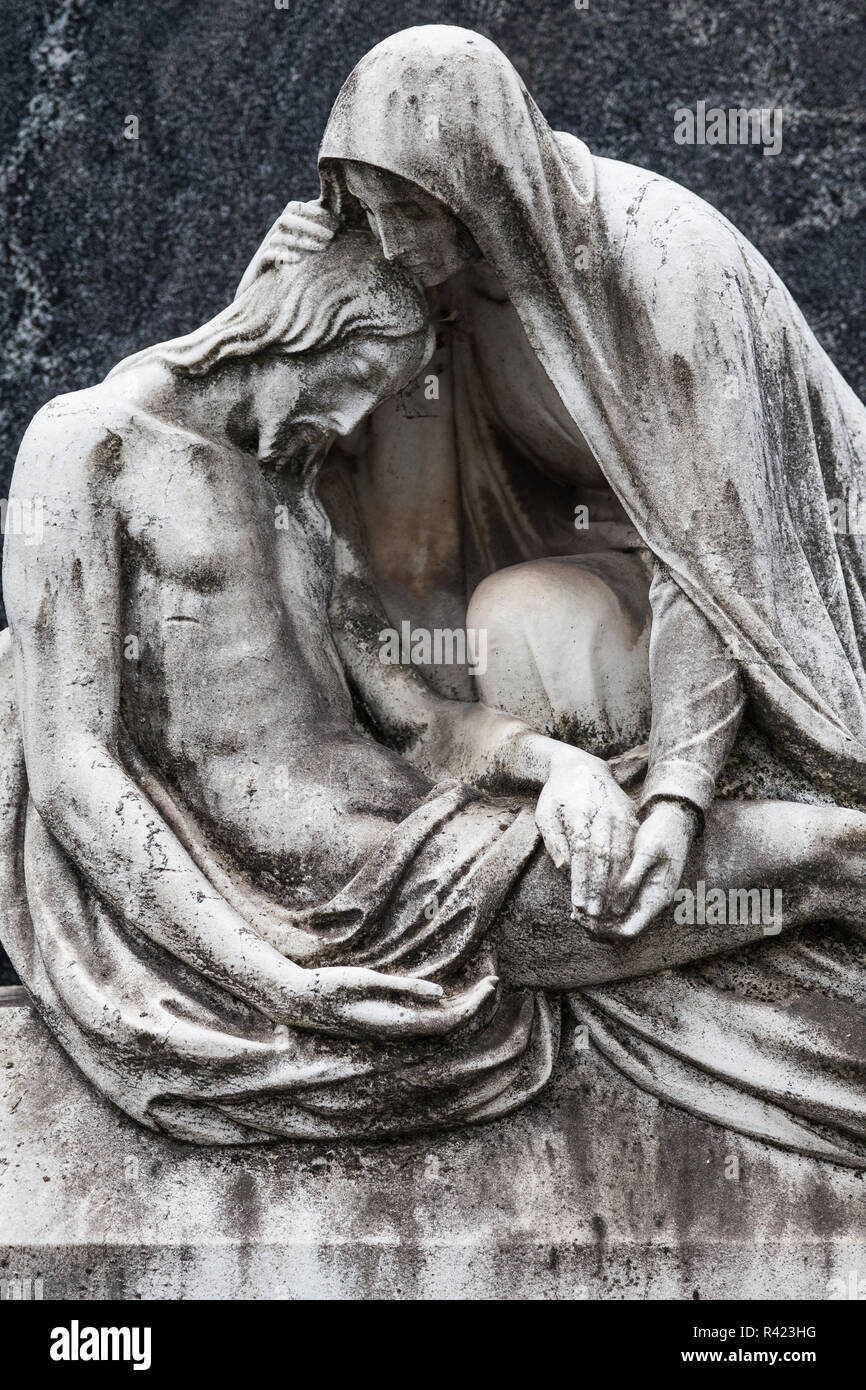 Old Cemetery statue Stock Photo - Alamy