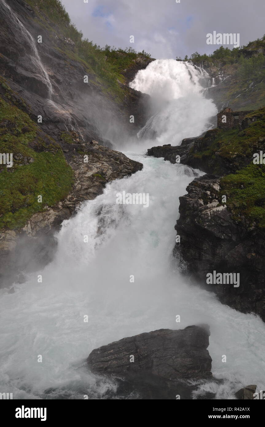 Kjosfossen waterfall flam myrdal hi-res stock photography and images - Alamy
