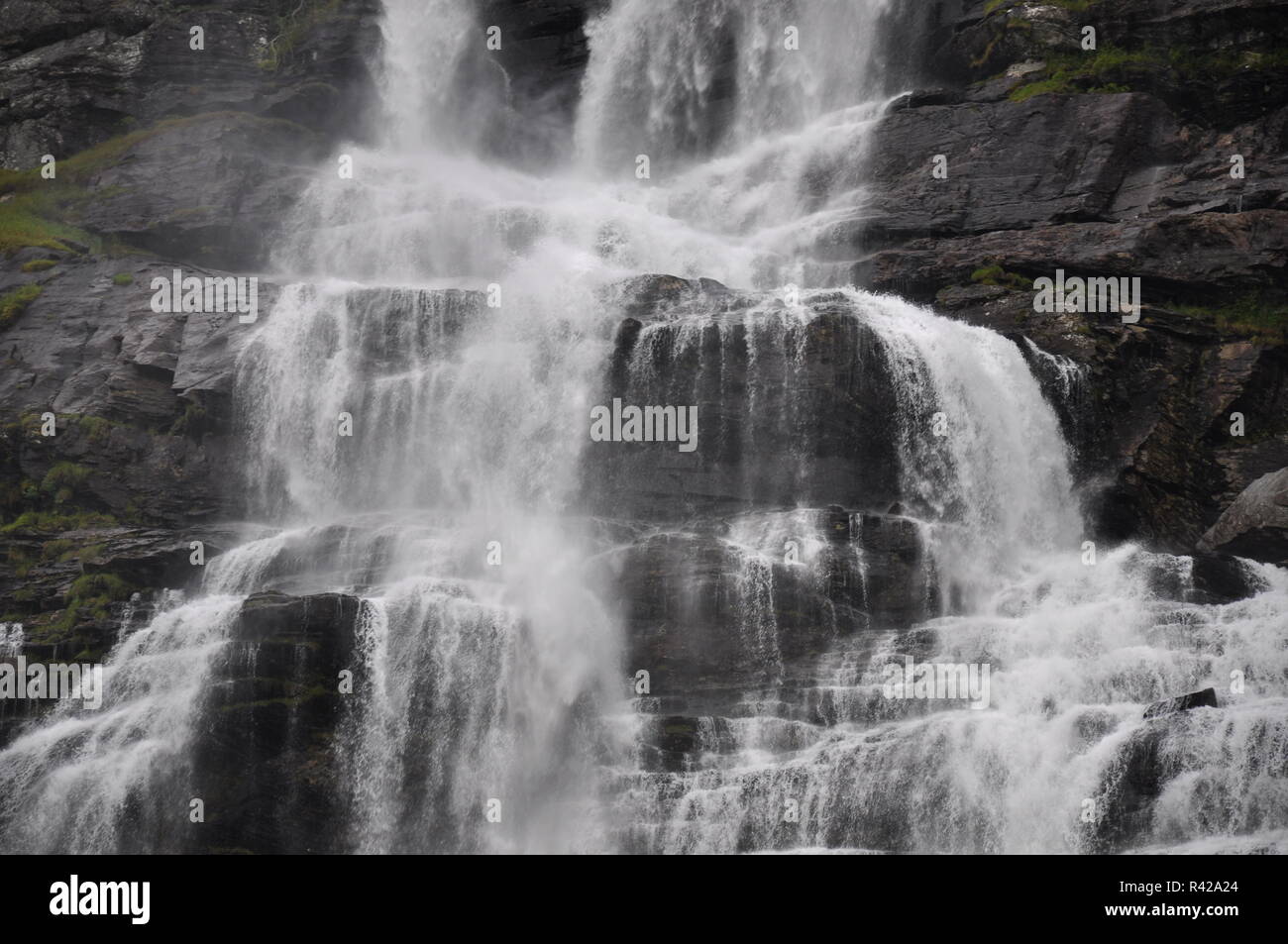 waterfall tvinnefossen voss hopland norway Stock Photo - Alamy