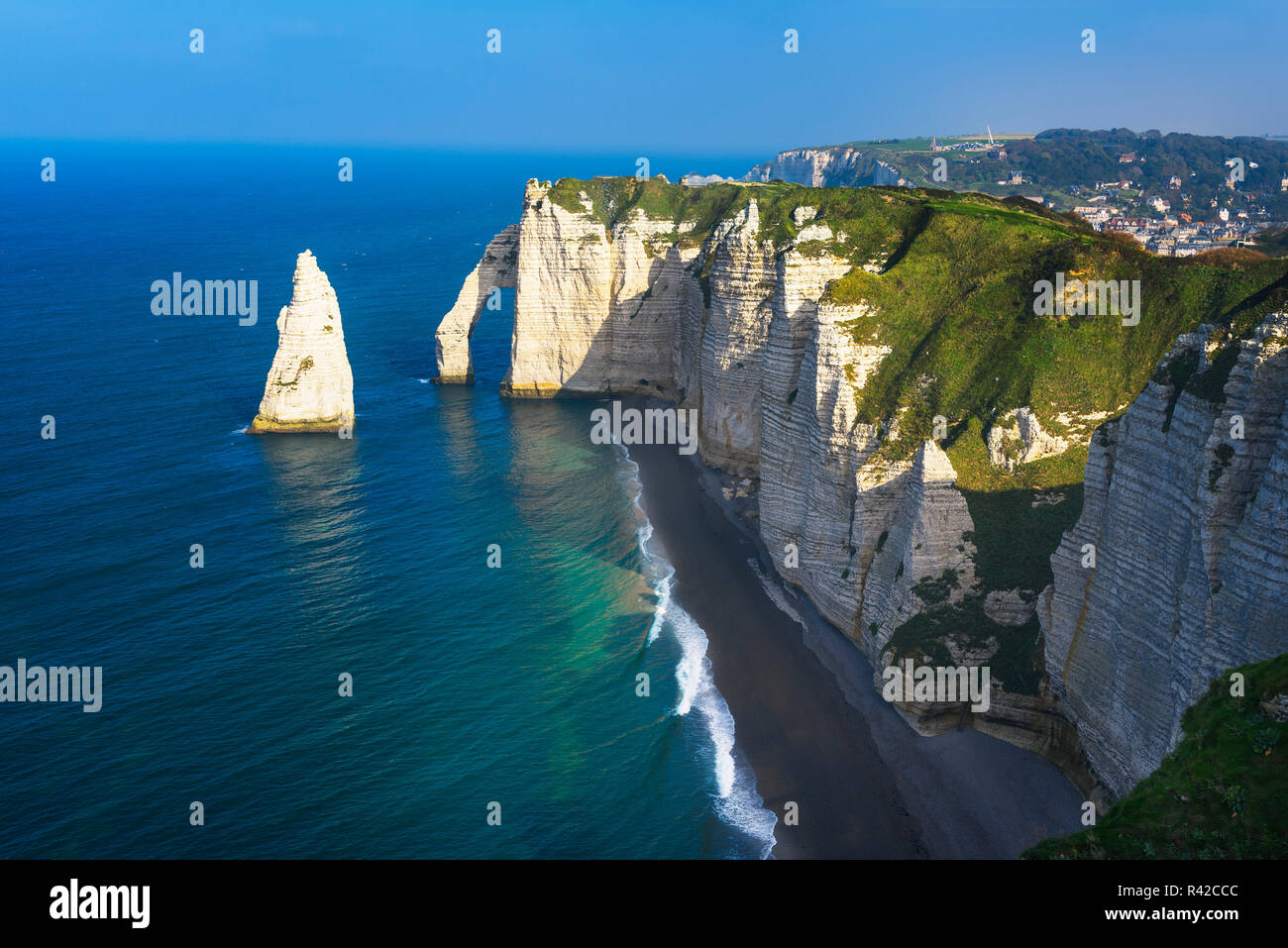 Etretat cliff France Stock Photo - Alamy