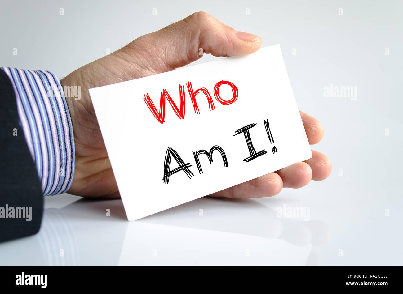 Who am i text concept Stock Photo - Alamy