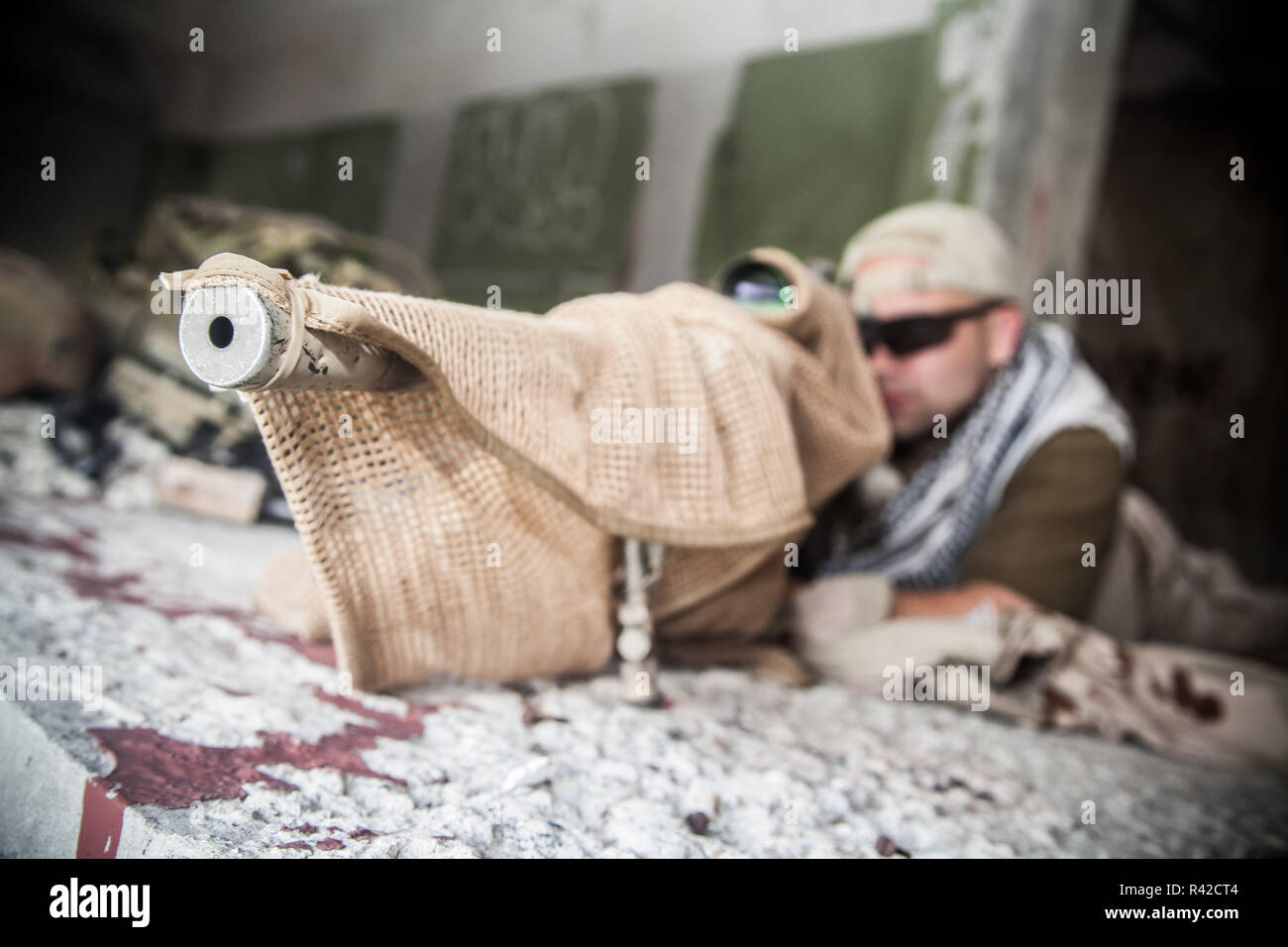 Navy Seal Sniper Stock Photo Alamy