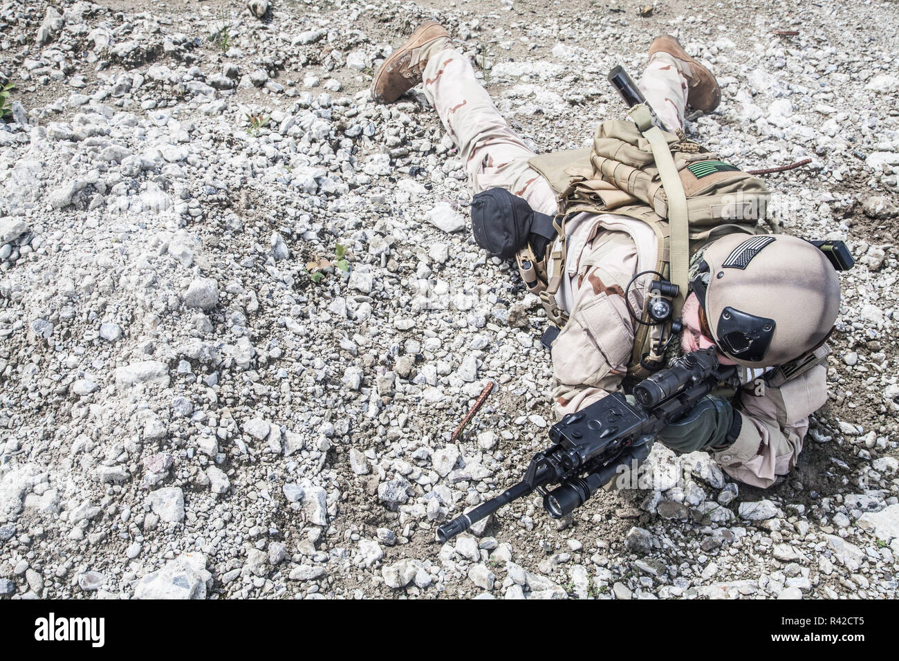 Navy seal action hi-res stock photography and images - Alamy