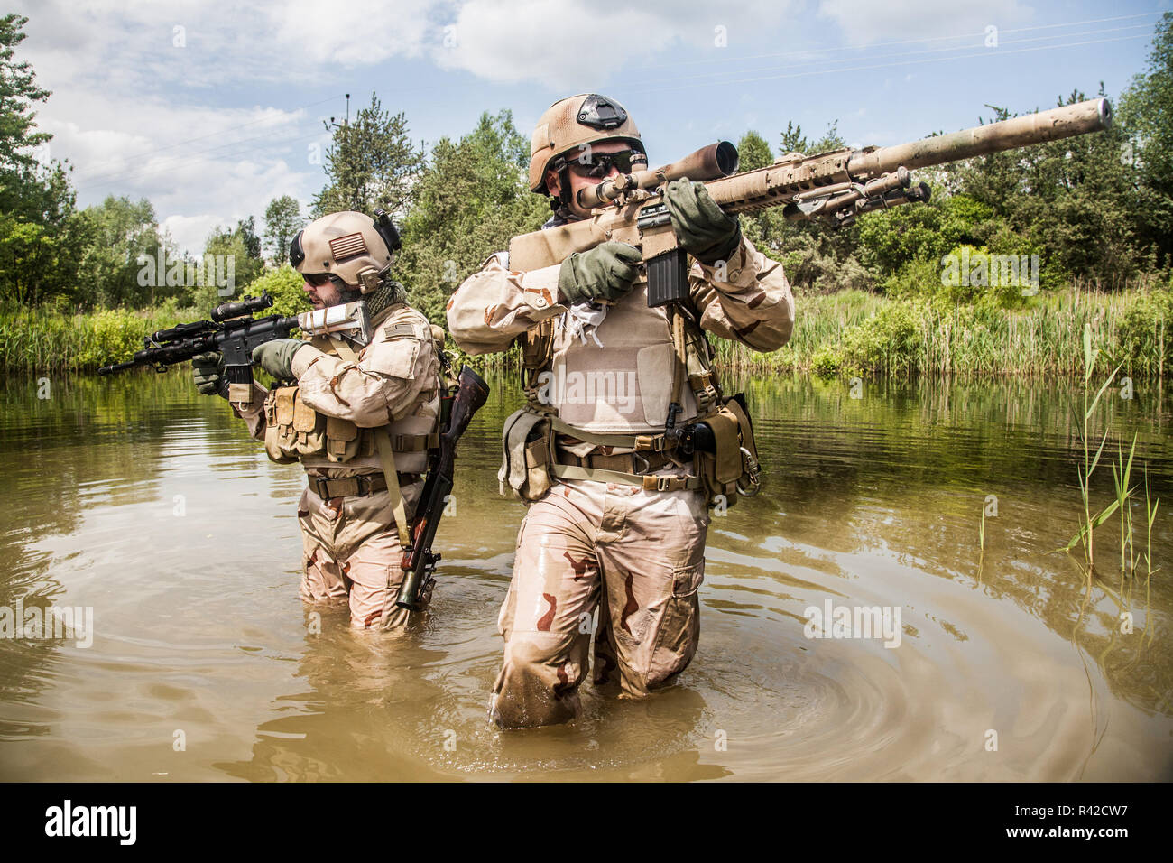 Special forces commando seals hi-res stock photography and images - Alamy