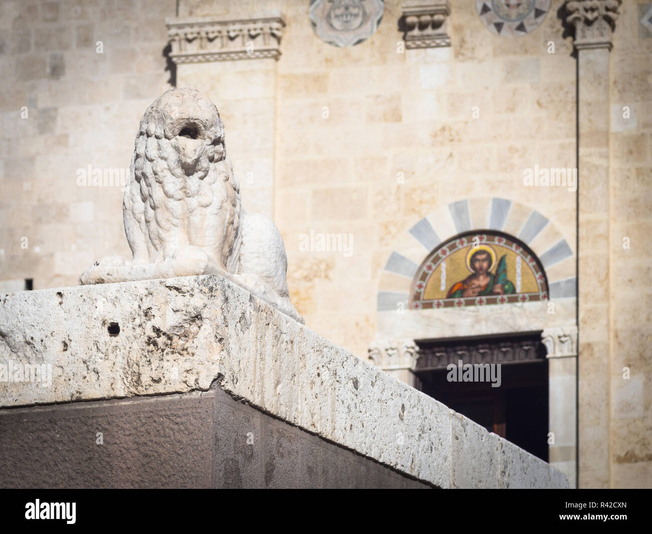 Medieval church lion hi-res stock photography and images - Alamy