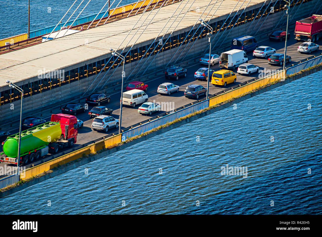 Traffic problem on a bridge Stock Photo - Alamy