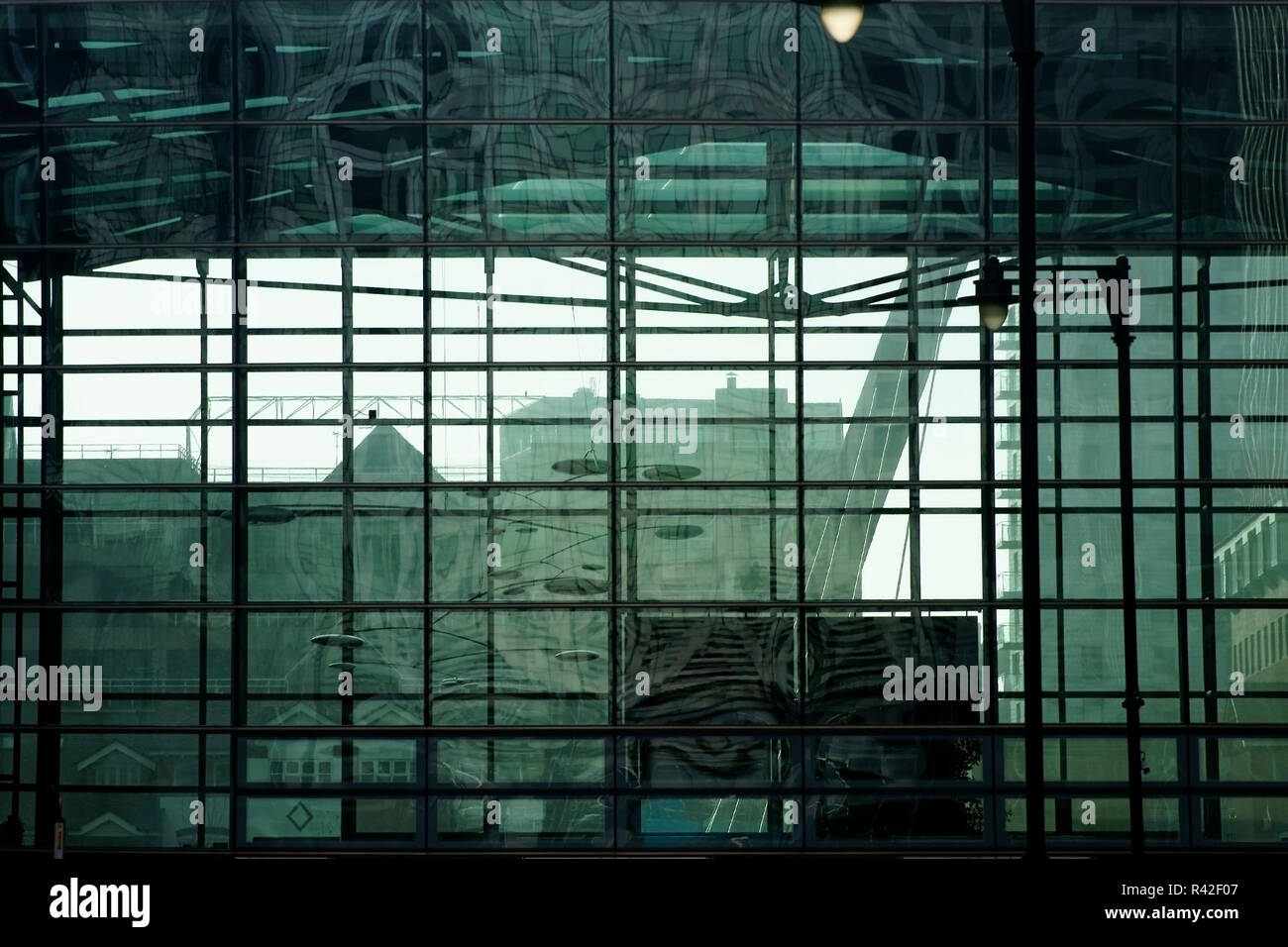 modern glass facade Stock Photo - Alamy