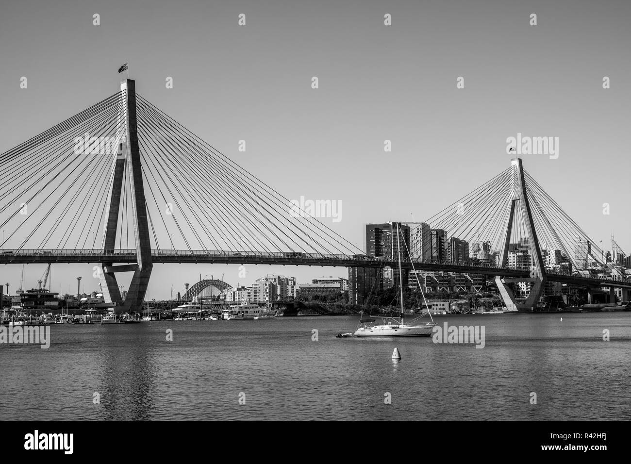 Anzac bridge hi-res stock photography and images - Alamy