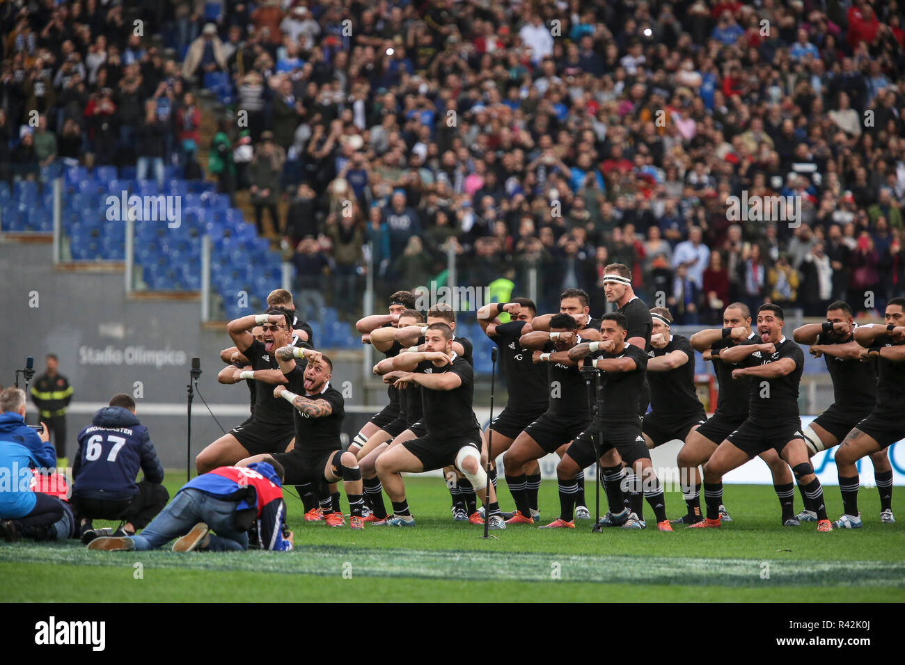 Haka football hi-res stock photography and images - Alamy