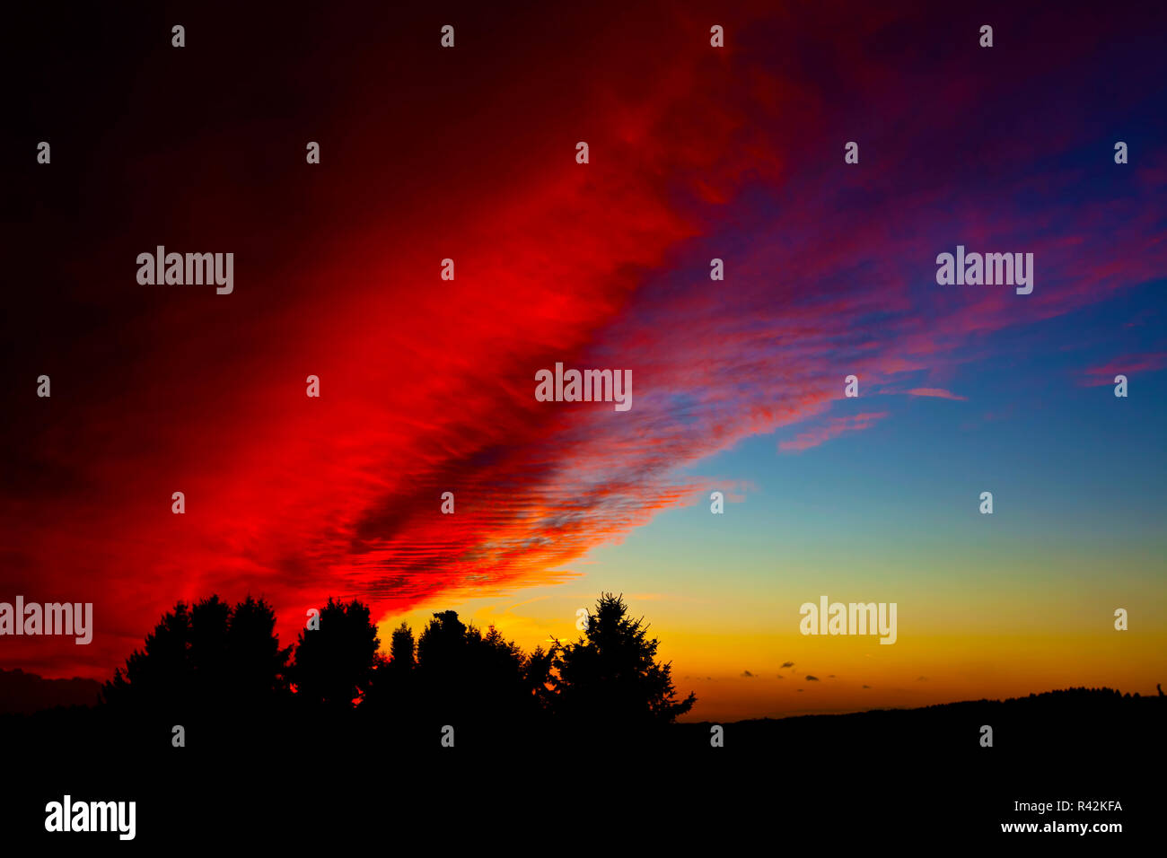 Weather changes hi-res stock photography and images - Alamy