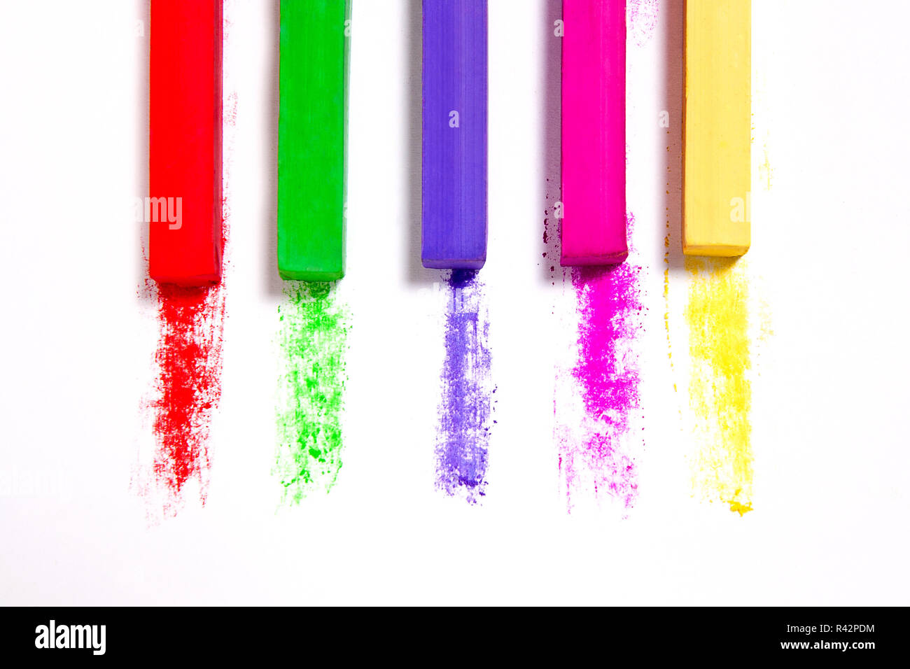 Chalk colour paper hi-res stock photography and images - Alamy