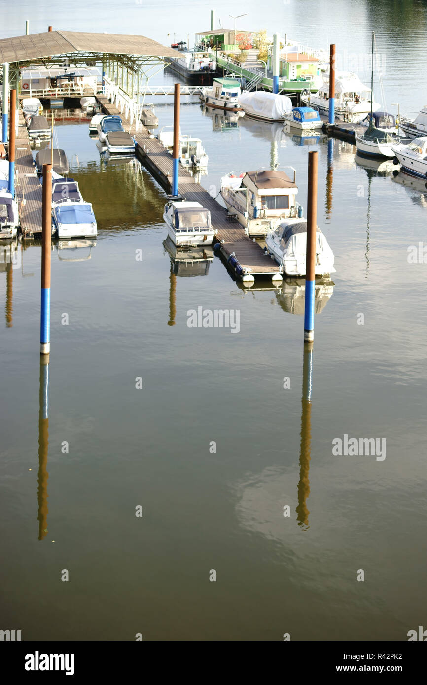 Is the port of mainz hi-res stock photography and images - Alamy