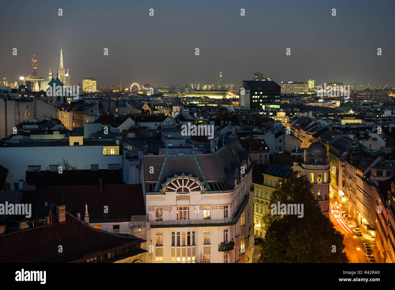 vienna at night Stock Photo - Alamy