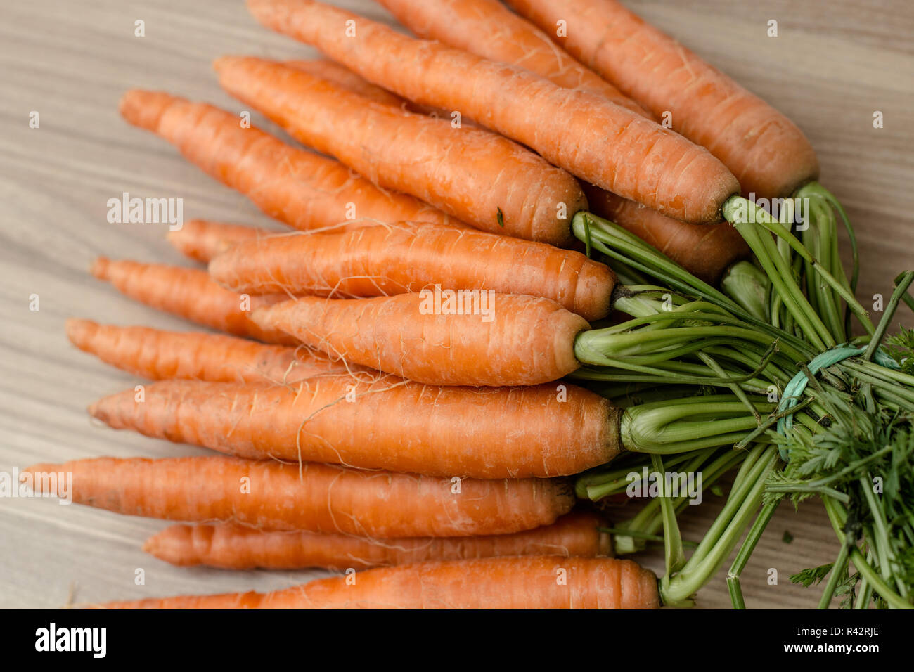 Fresh Carrots Bunch Stock Photo - Alamy