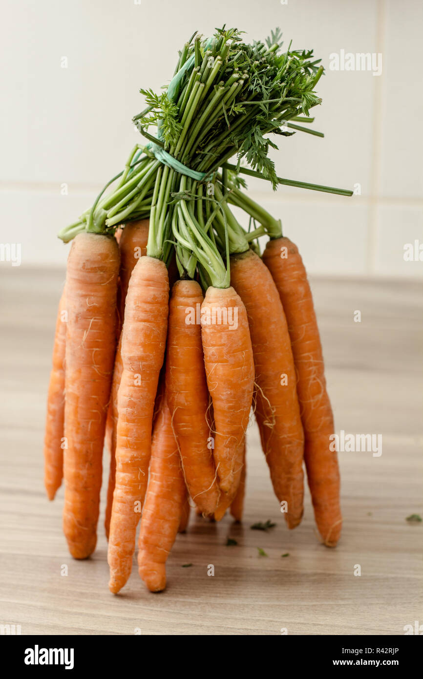 Fresh Carrots Bunch Stock Photo - Alamy