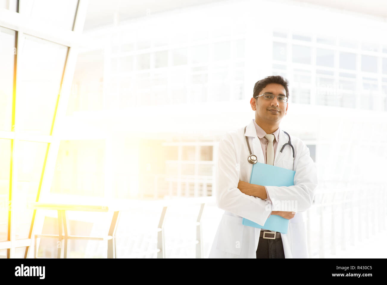 Native american indian doctor hi-res stock photography and images - Alamy