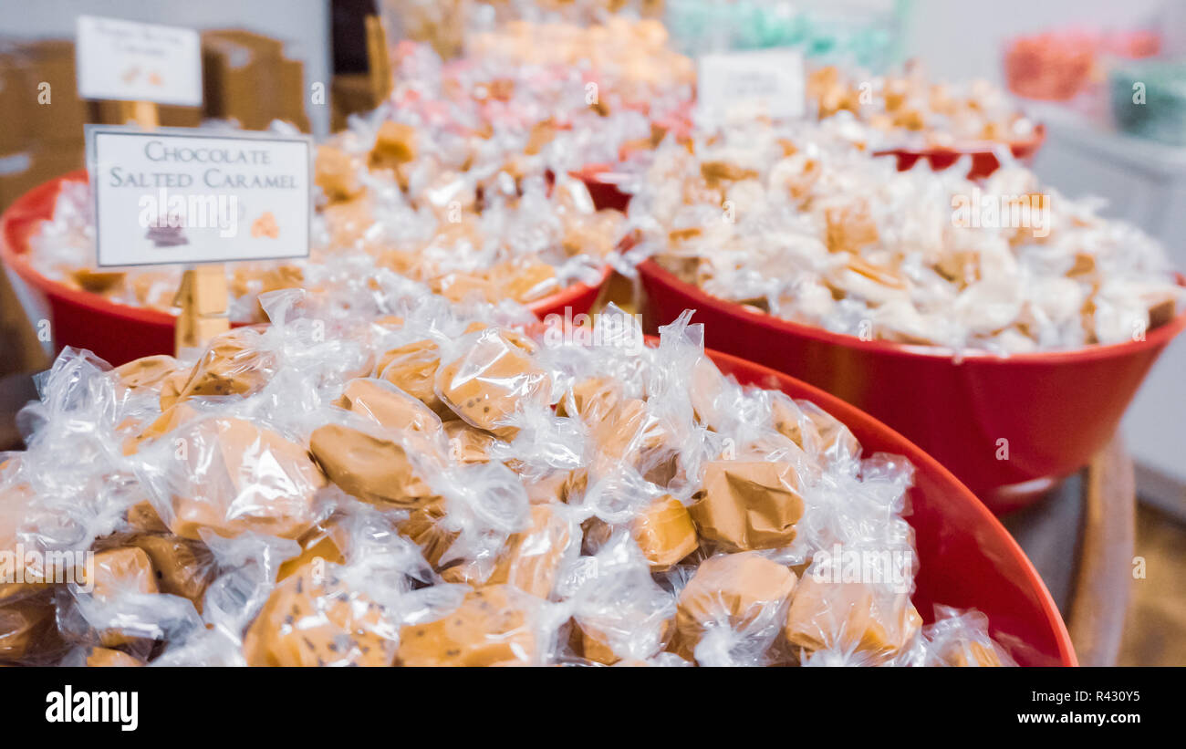Salt water taffy in small candy shop Stock Photo - Alamy