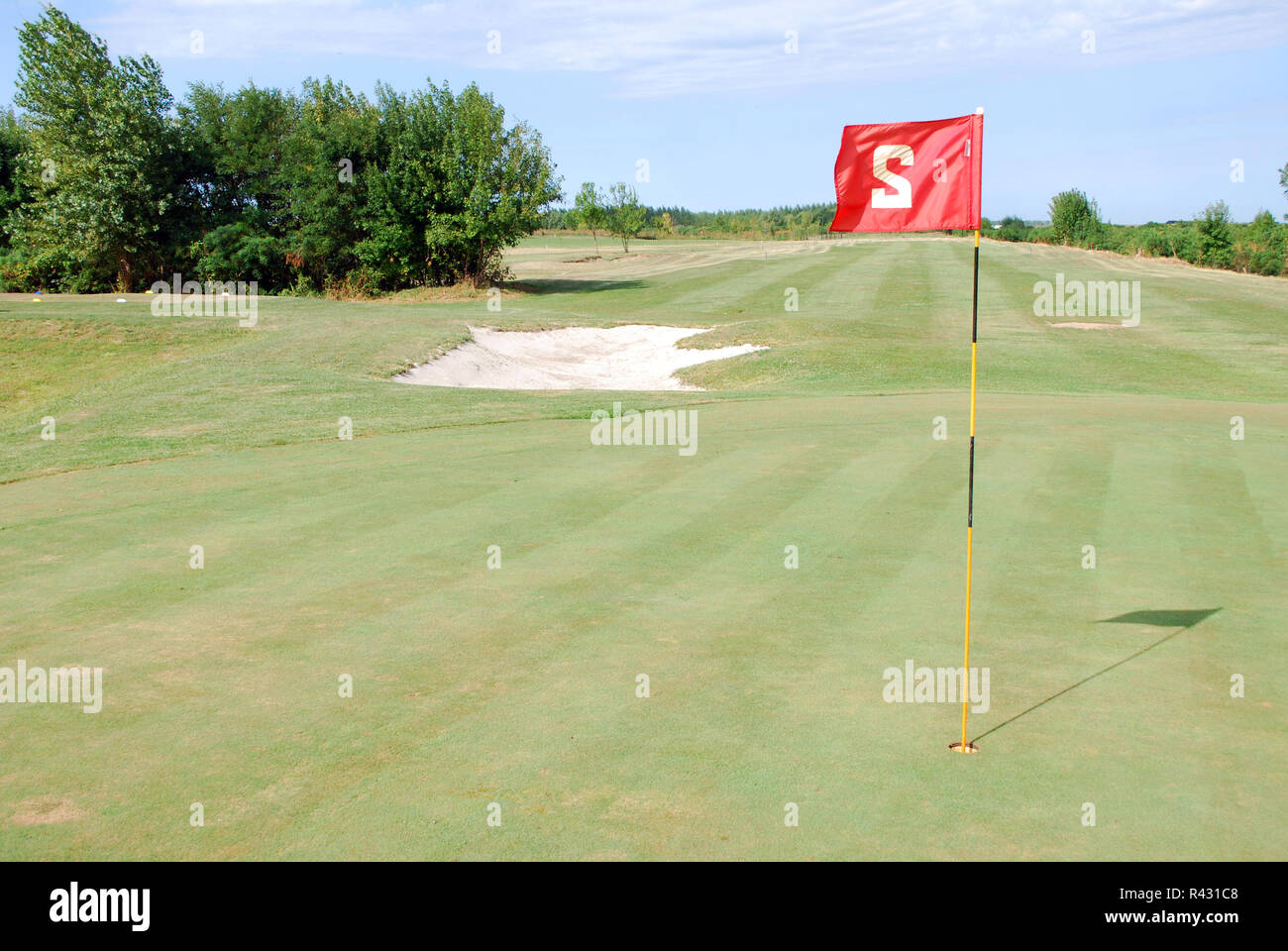 Number on golf tee hi-res stock photography and images - Alamy